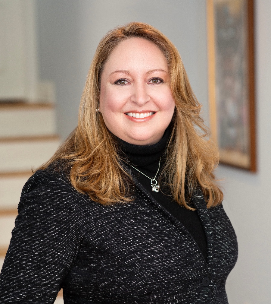 Melinda Stach | Samalin Wealth | VP, Marketing
